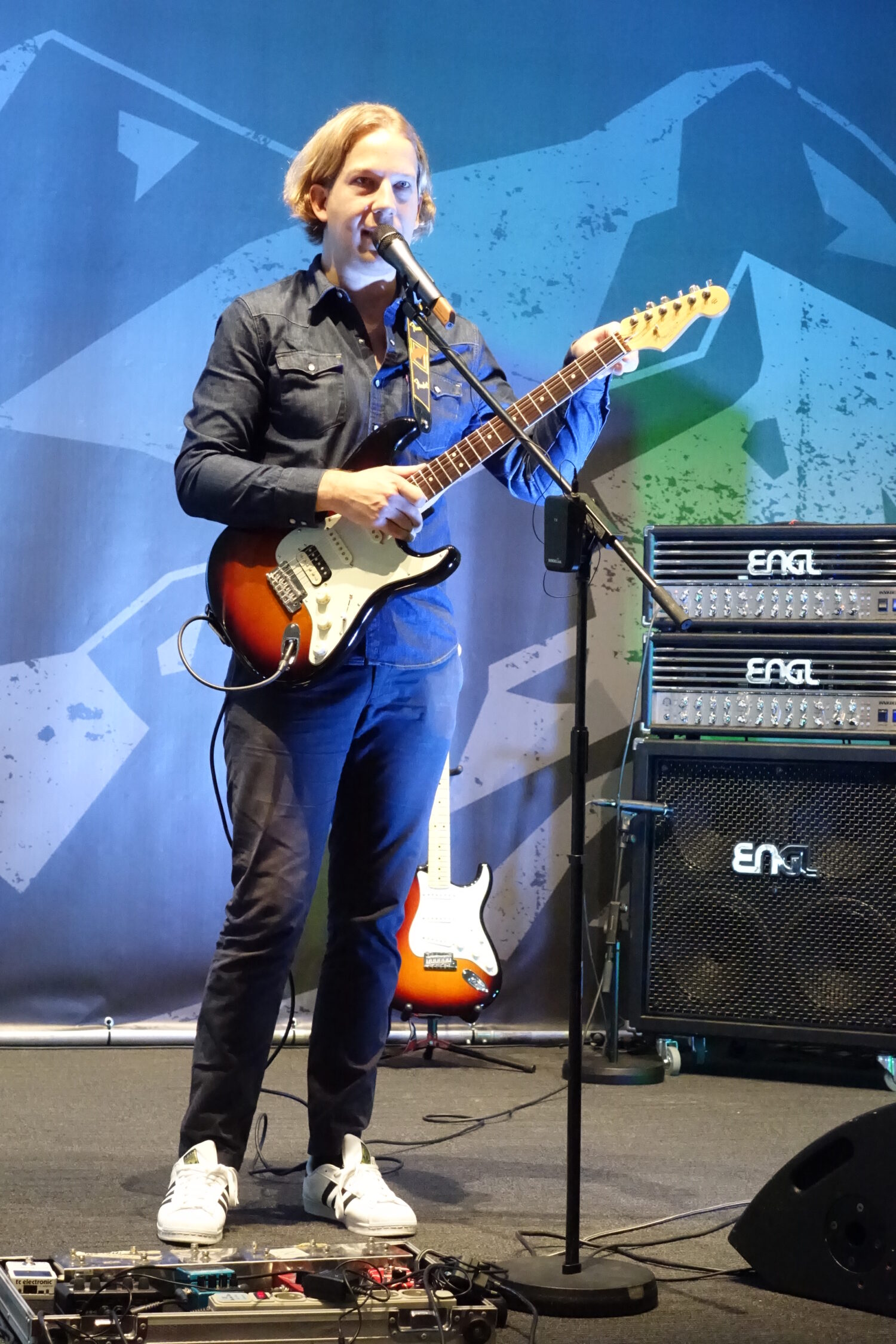 History - Guitar Summit